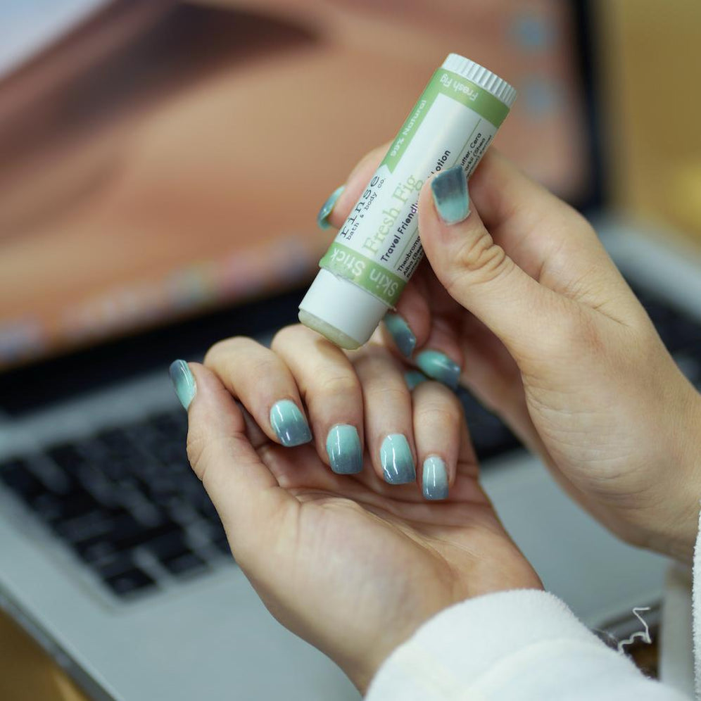 Solid Lotion on a Stick | Stick Moisturizer Roll On Lotion– Rinse Bath ...